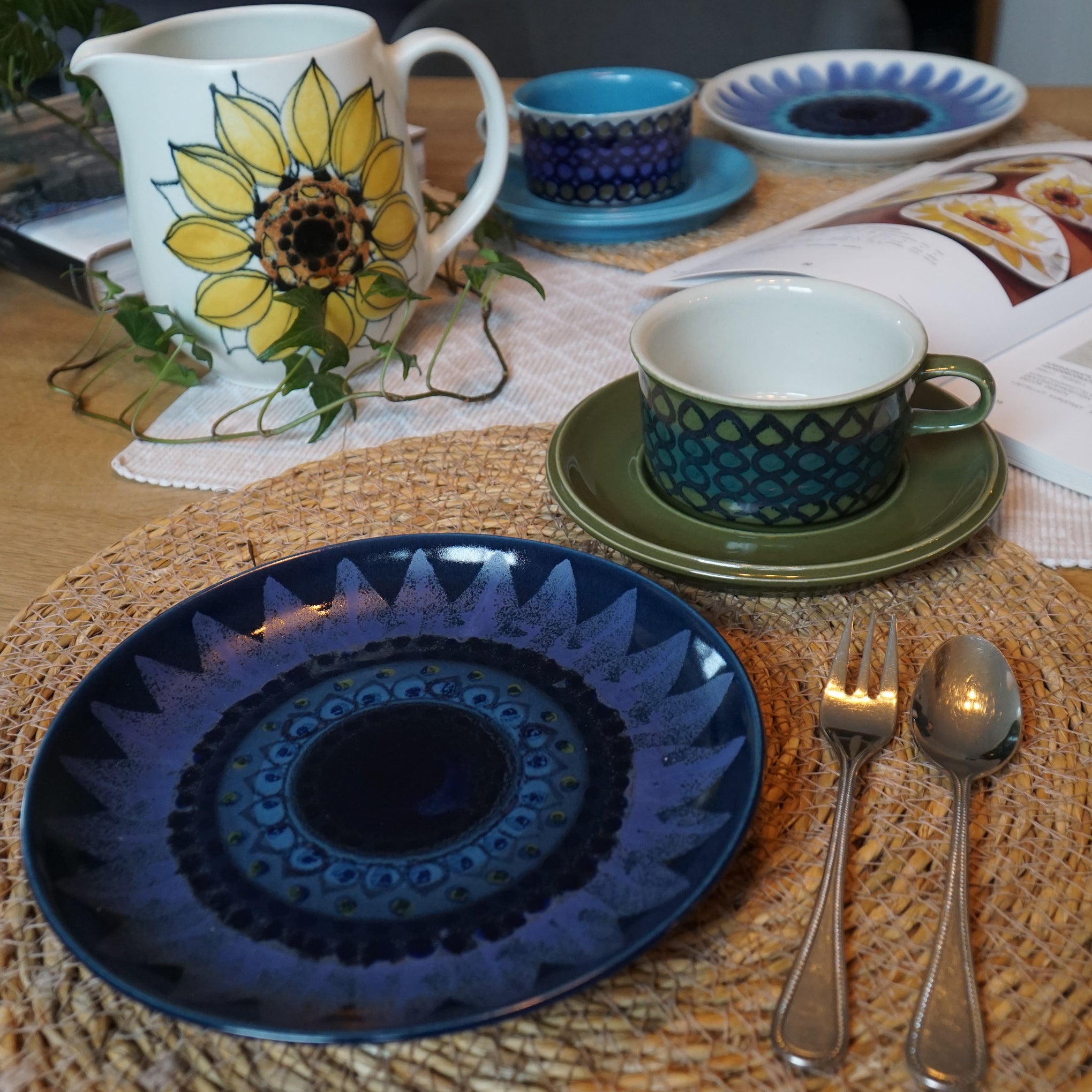 Vintage Arabia Kosmos Dishes & Dinnerware - nordajyo